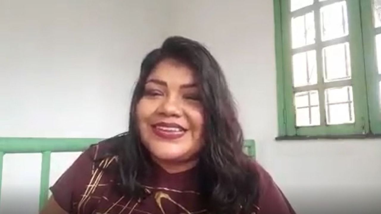 Marcia Siqueira divulga 1º vídeo cantando após recuperação da Covid-19 ...