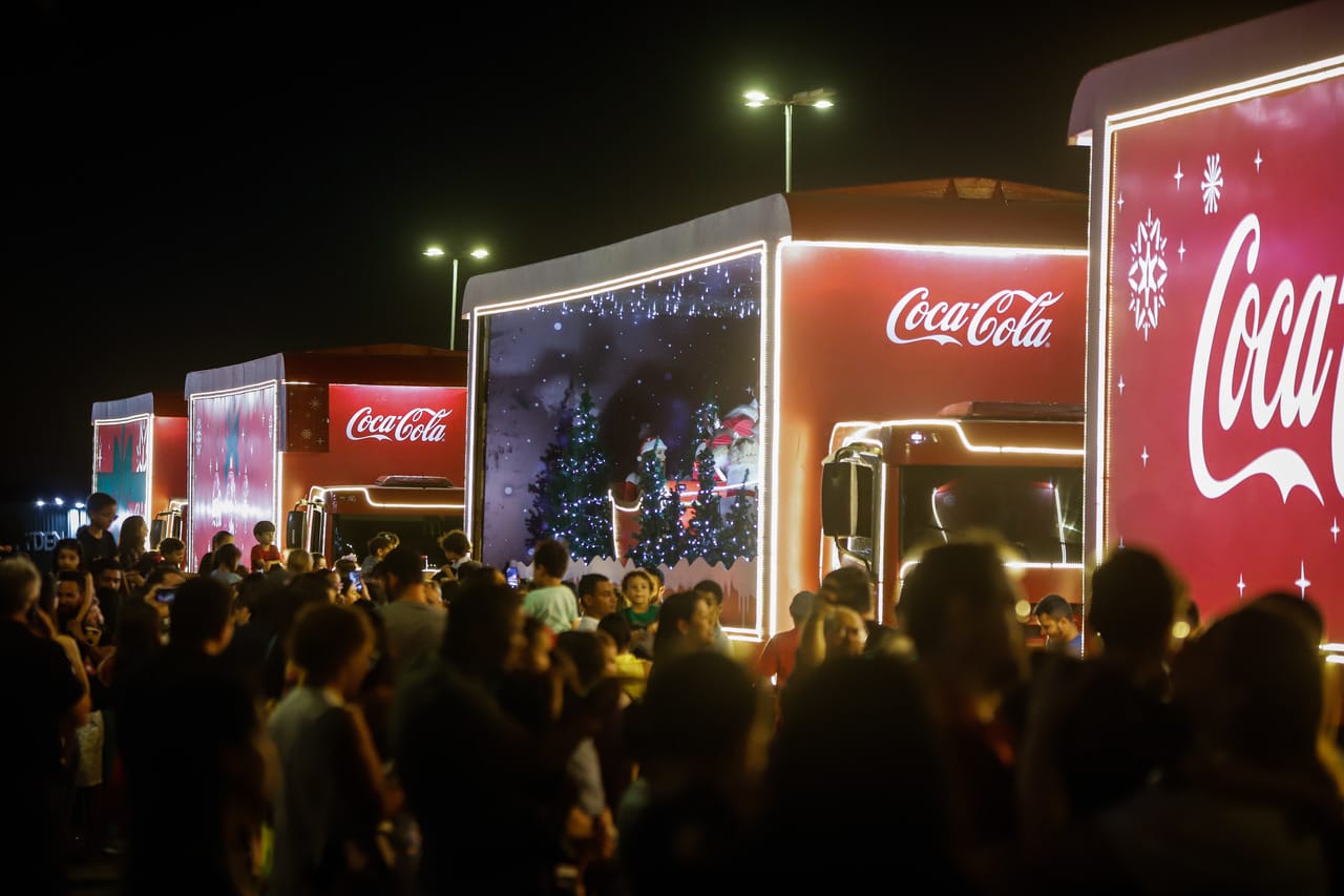 'Caravana de Natal Coca-Cola 2022' passa pelo Pátio Gourmet, em Manaus ...