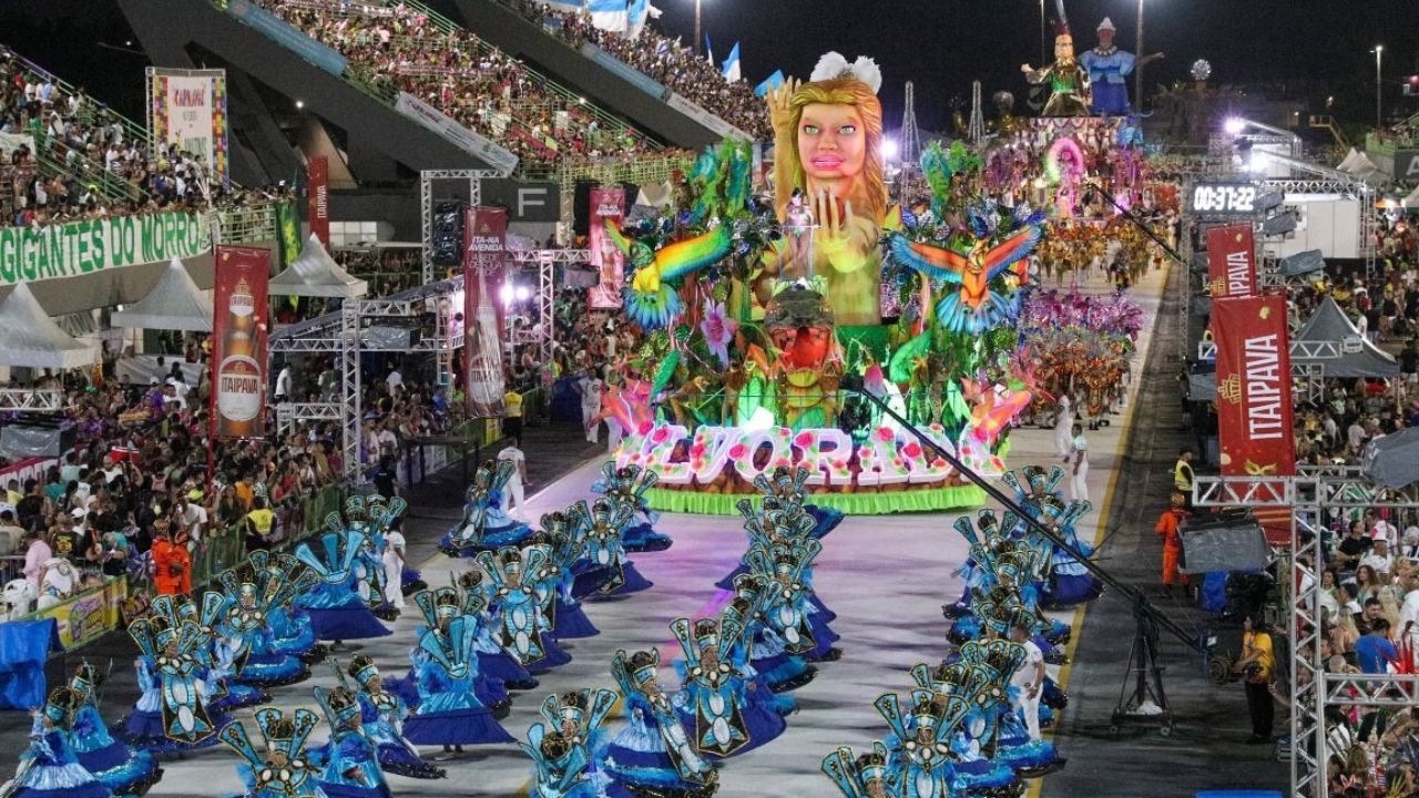 Carnaval 2026: Liesa -AM abre venda de camarotes e mesas para desfile ...
