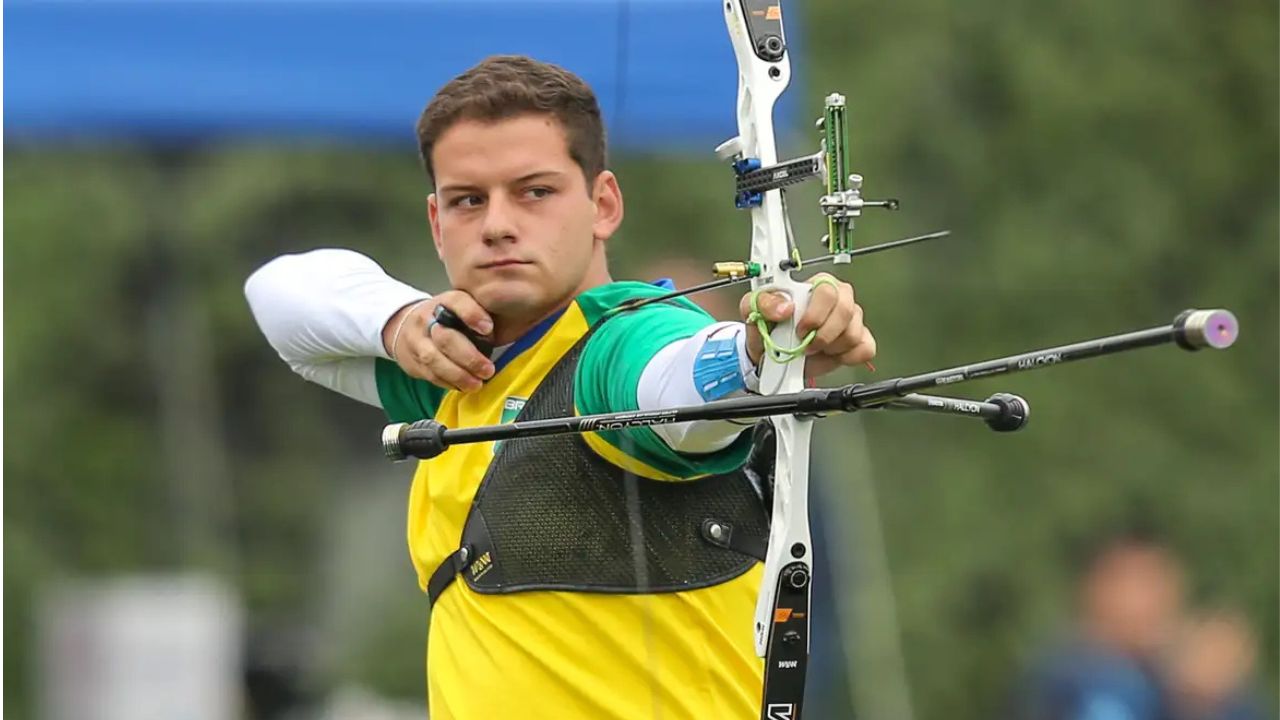 Marcus D´Almeida conquista prata no Finals de tiro com arco - Portal ...